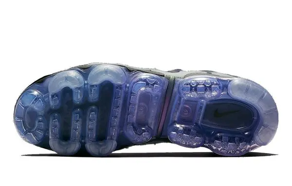 Nike Vapormax Plus Sneakers