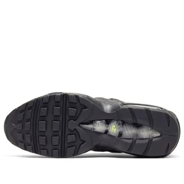 Nike Max 95 Essential Sneakers - Black