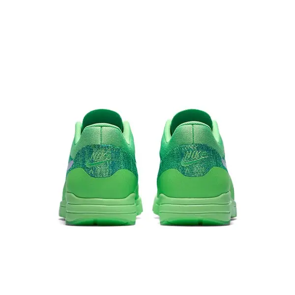 Nike Max 1 Ultra Flyknit Sneakers