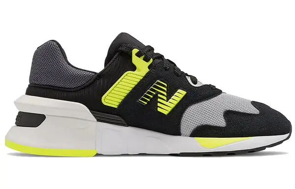 NEW BALANCE 997 Sport Athletic Sneakers - Black
