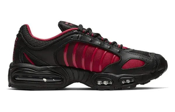 Nike Max Tailwind 4 Sneakers