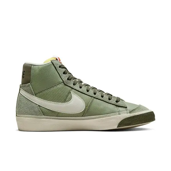 Nike Blazer Mid Pro Club Sneakers - Olive/sail
