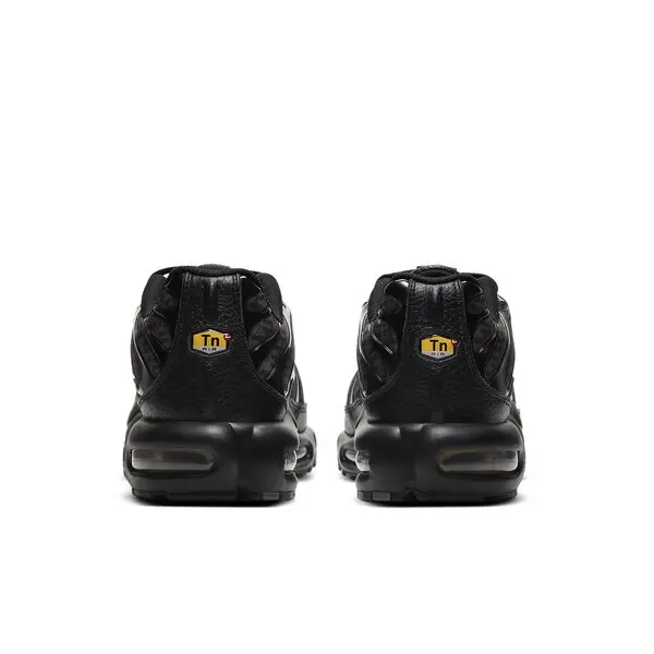 Nike Max Plus Sneakers