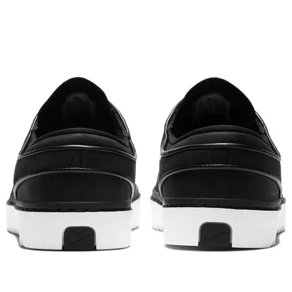 Nike Janoski Golf Sneakers