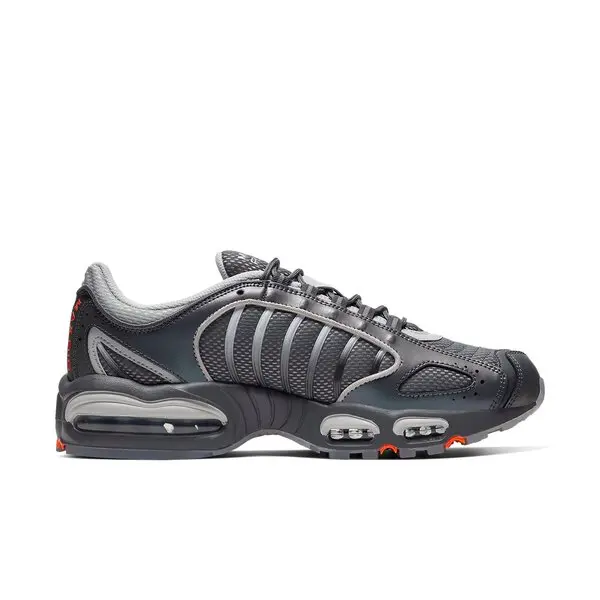 Nike Max Tailwind 4 Sneakers - Grey/orange