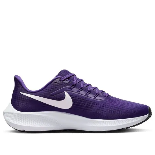 Nike Zoom Pegasus 39 Tb Athletic Sneakers - Red