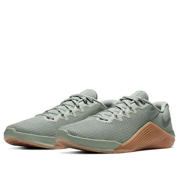 Nike Metcon 5 "jade Horizon" Athletic Sneakers - Green/yellow