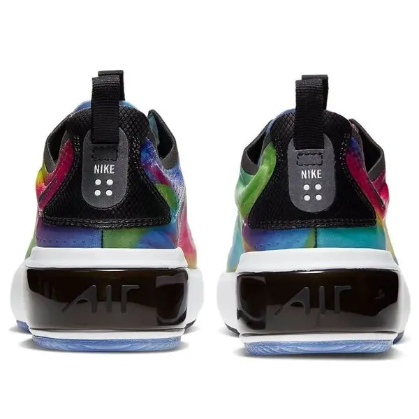 Nike Dia Nrg Sneakers