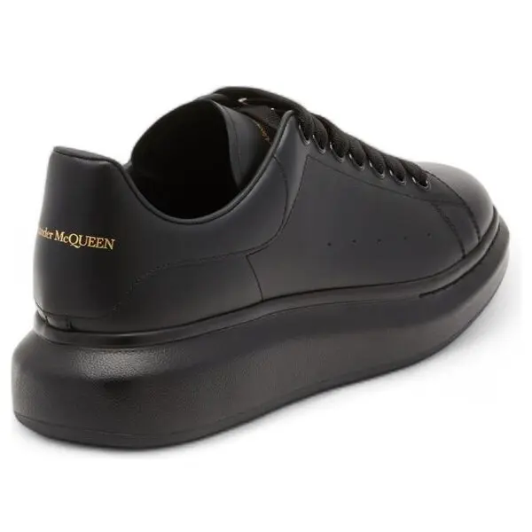 Alexander McQueen Oversized Sneaker - Black