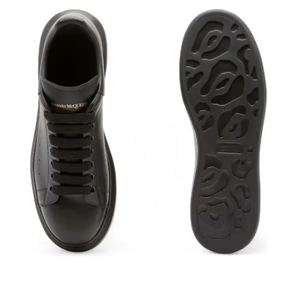 Alexander McQueen Oversized Sneaker - Black
