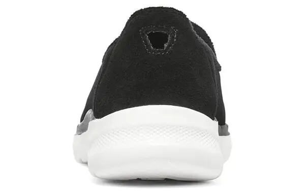 Sketchers Go Walk Slip-on Sneakers