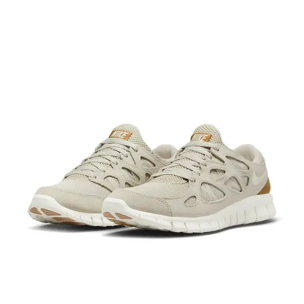 Nike Free Run 2 Sneakers - Brown