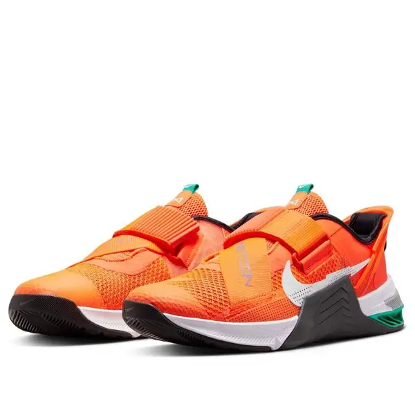Nike Metcon 7 Flyease Athletic Sneakers - White/grey/green