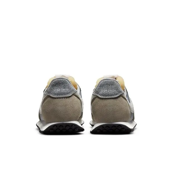 Nike Waffle Trainer 2 Se "mountain White" Low Top Sneakers - Grey/brown
