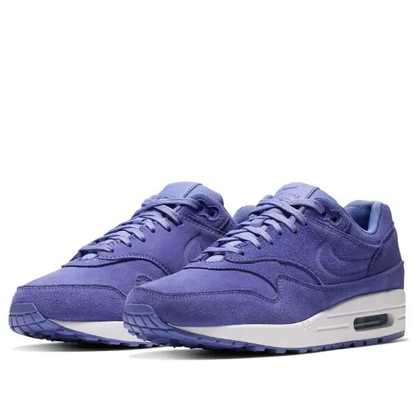 Nike Max 1 Premium Suede Sneakers