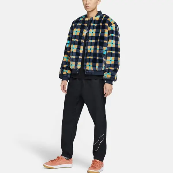 Nike Skateboard Dunk High X Concepts Fleece Jacket