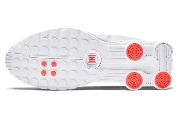 Nike Shox R4 "white Metallic" Sneakers - Silvergrey