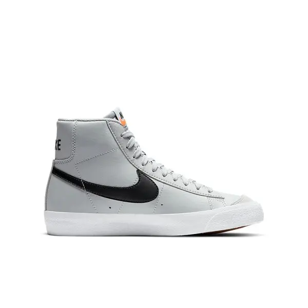 Nike Blazer Mid '77 High-top Sneakers - Grey