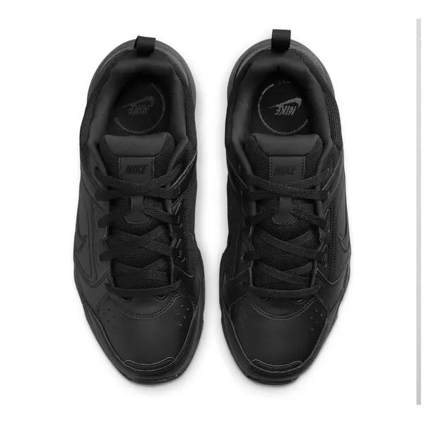 Nike Defy All Day Extra Wide Sneakers