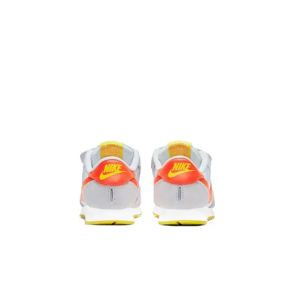Nike Md Valiant Casual Sneakers