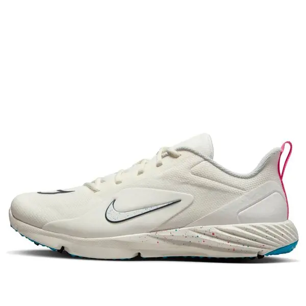 Nike Alpha Huarache 8 Pro Turf Sneakers - White