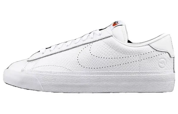 Nike Zoom Tennis Classic Ac 'fragment' Sneakers - White