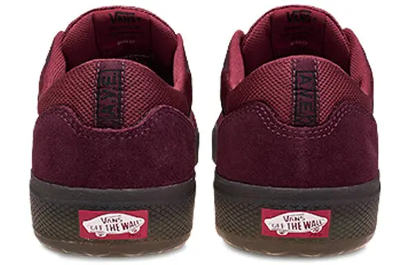 VANS Ave Pro Sneakers - Red
