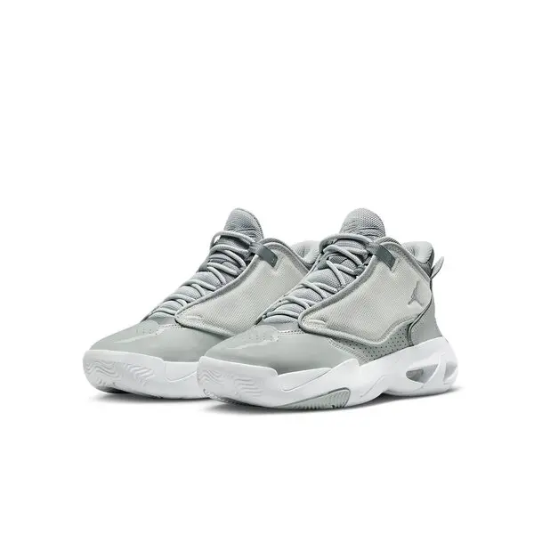 JORDAN Air Max Aura 4 Sneakers
