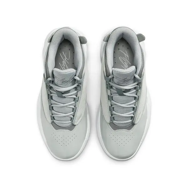 JORDAN Air Max Aura 4 Sneakers