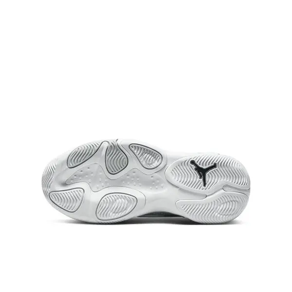 JORDAN Air Max Aura 4 Sneakers