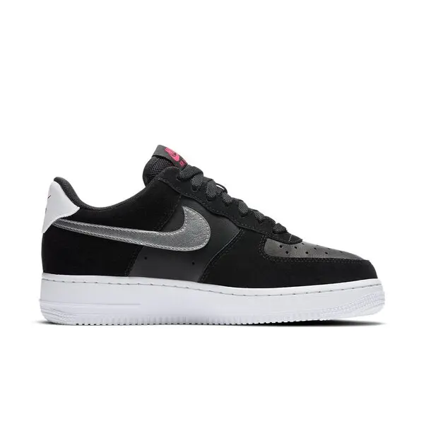 Nike Force 1 '07 Sneakers