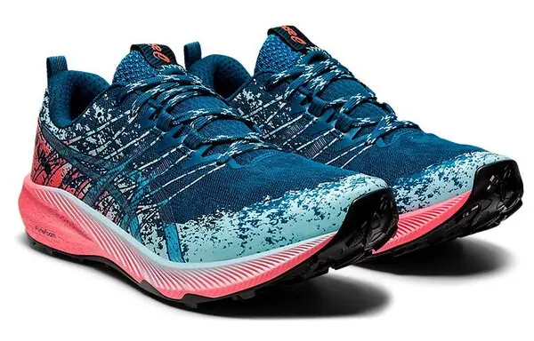 Asics Fuji Lite 2 Performance Footwear