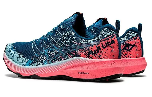 Asics Fuji Lite 2 Performance Footwear