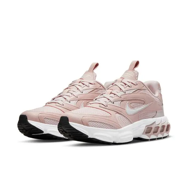 Nike Zoom Air Fire Low Top Sneakers - Pink