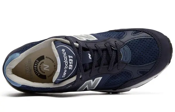 NEW BALANCE 991 Made In England Sneakers - Navy/grey