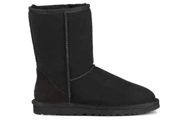 UGG Classic Short Boot