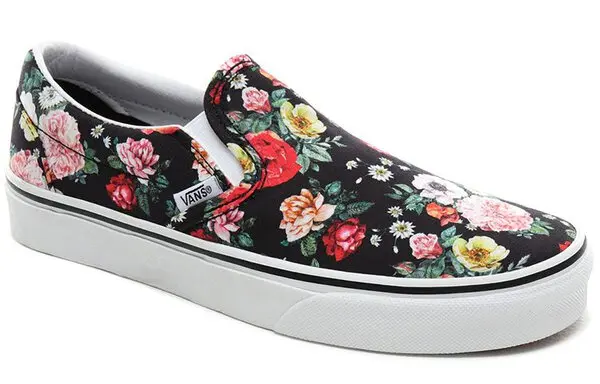 VANS Slip-on Garden Floral Print Sneakers - Black