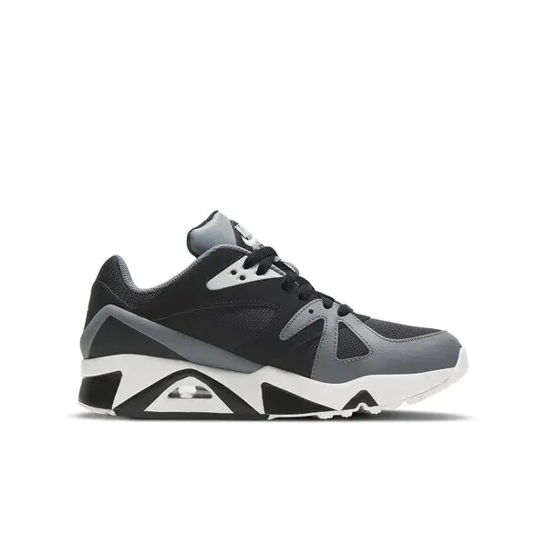 Nike Zoom Structure Sneakers
