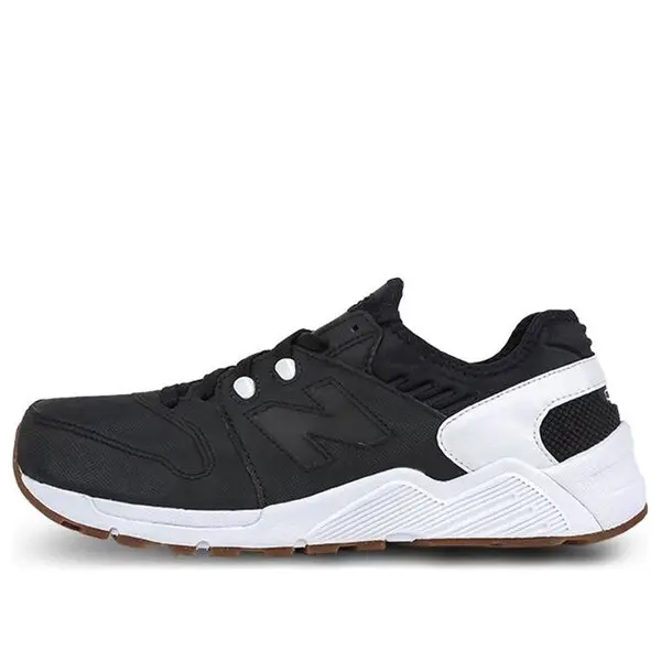 NEW BALANCE 009 Sneakers - Black