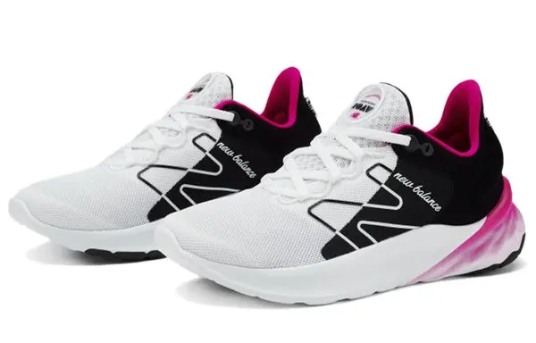 NEW BALANCE Fresh Foam Roav V2 Low Top Sneakers - White/black