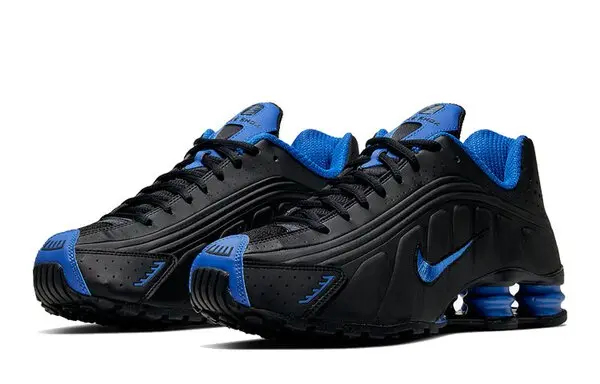 Nike Shox R4 Athletic Sneakers - Black