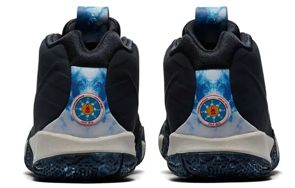 Nike Kyrie 4 'n7' Basketball Shoes