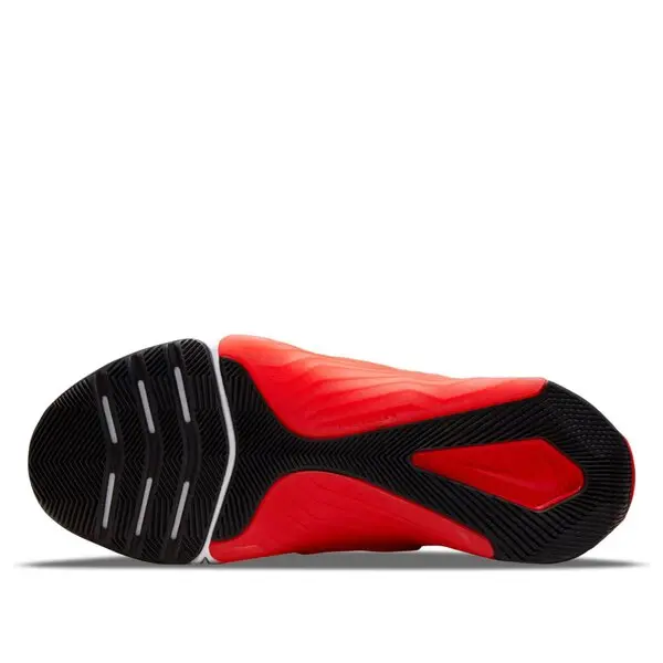 Nike Metcon 7 Flyease Training Sneakers