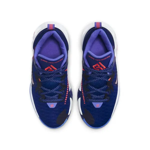 Nike Giannis Immortality Basketball Sneakers