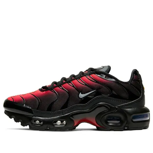 Nike Max Plus Sneakers - Black/red