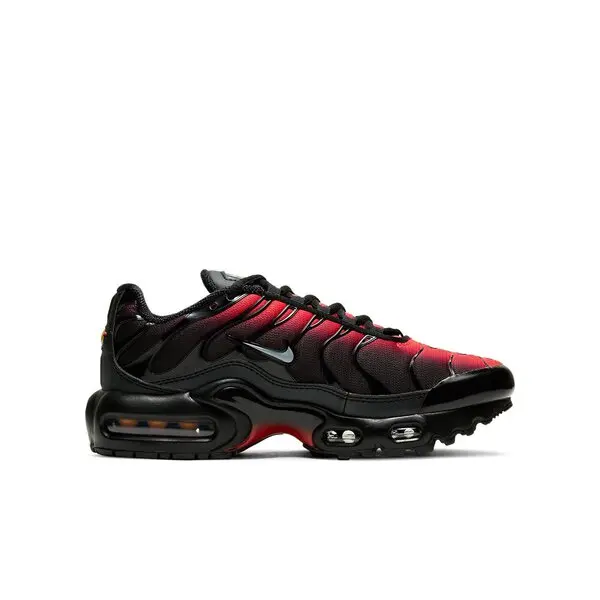 Nike Max Plus Sneakers - Black/red