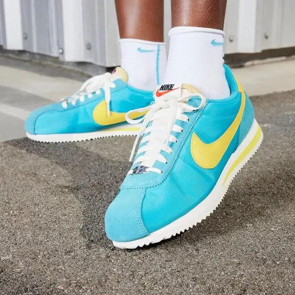 Nike Cortez Sneakers - Teal/yellow