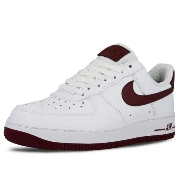 Nike Force 1 '07 Low Sneakers