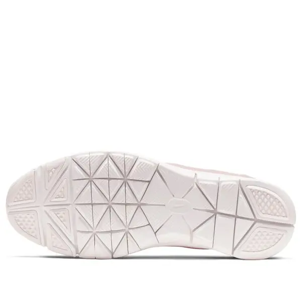 Nike Flex Essential Tr Athletic Sneakers