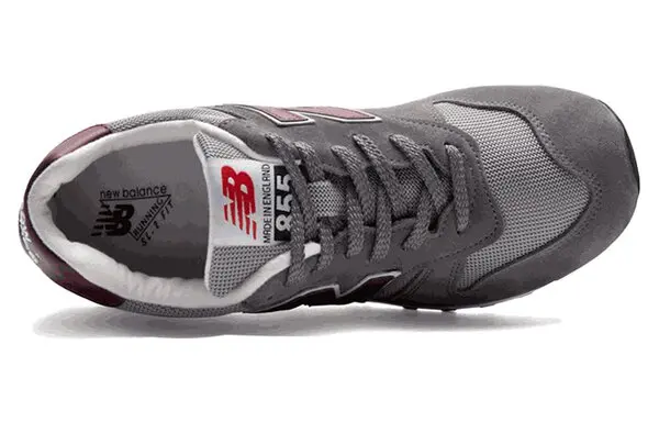 NEW BALANCE 855 Sneakers